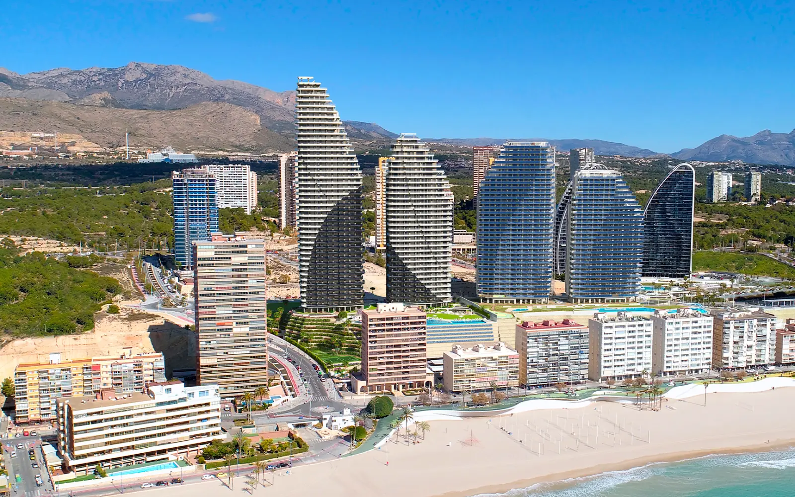 Benidorm - przewodnik turystyczny 2025 - Go Spain